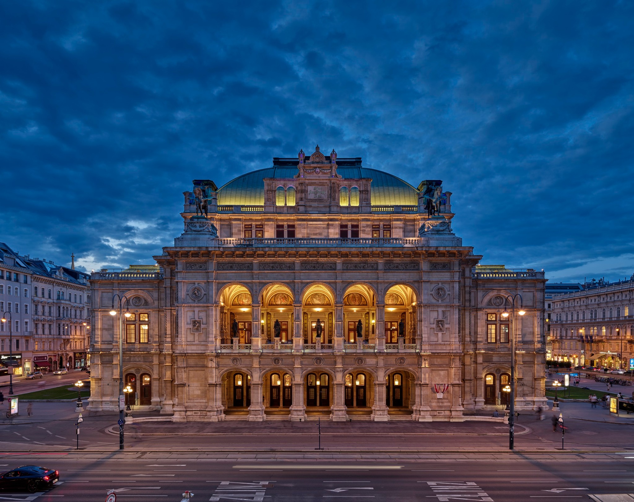 De Magie van de Weense Staatsopera: Een Tijdloze Reis - Mijn Wenen Tours